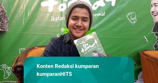 Syakir Daulay Rilis Buku 'Ijo Tomat' | kumparan.com